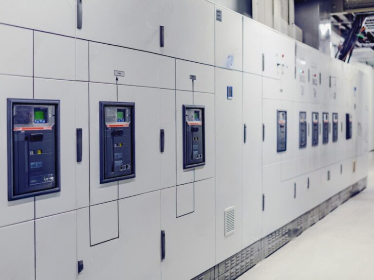 Leading Electrical Panel Manufacturer - Maven Automation